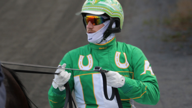 Live Harness Racing | Plainridge Park Casino